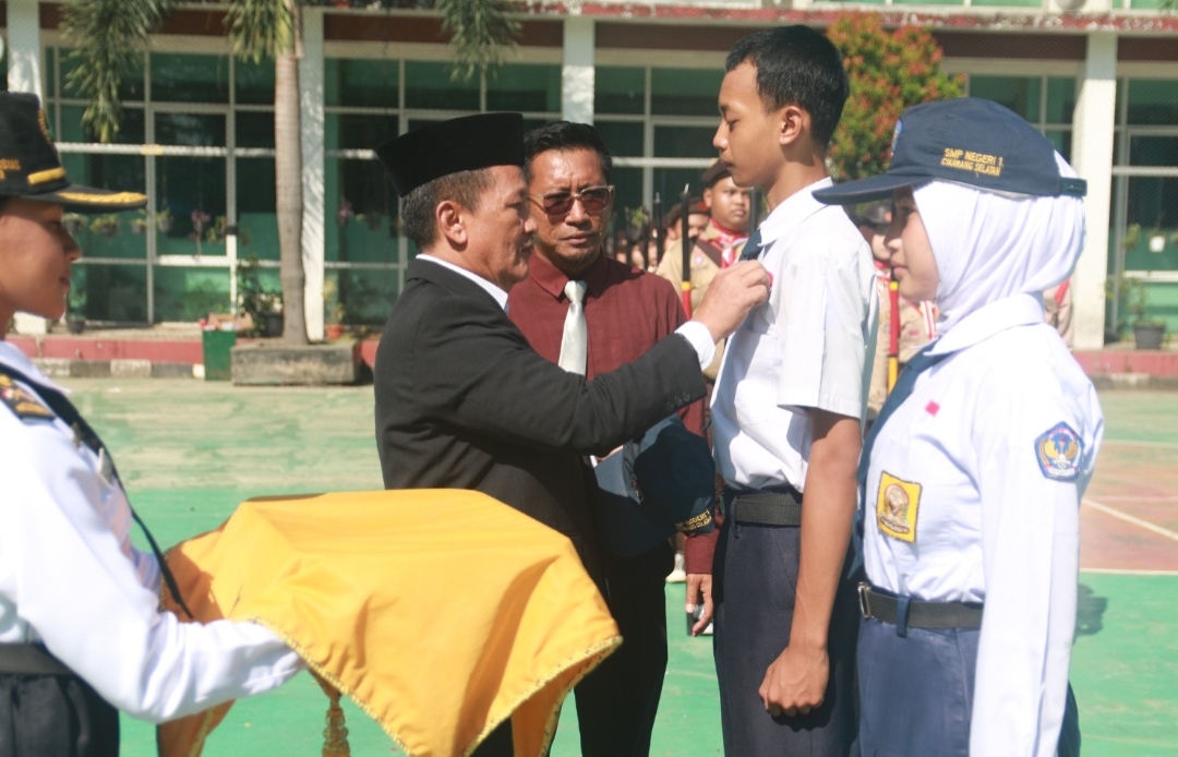 SMPN Cikarang Selatan 01 Lepas 423 Murid, Kepsek Tekankan Disiplin dan ...